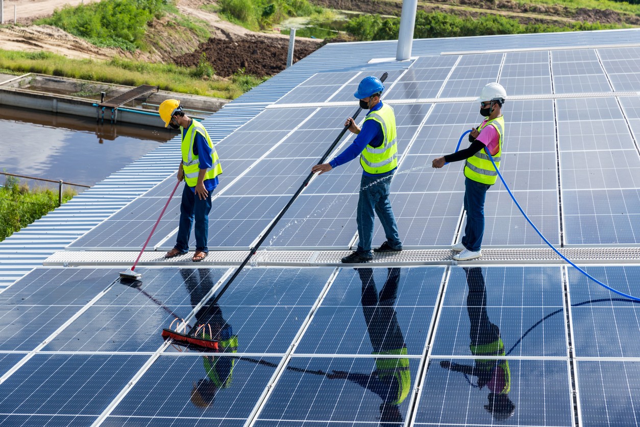 Solar Panel Cleaning – Sunshine Projects Procurement & Services